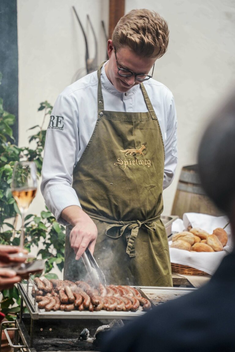 Geldermann goes Spielweg: Sektdinner bei Viki Fuchs - Tables and Fables